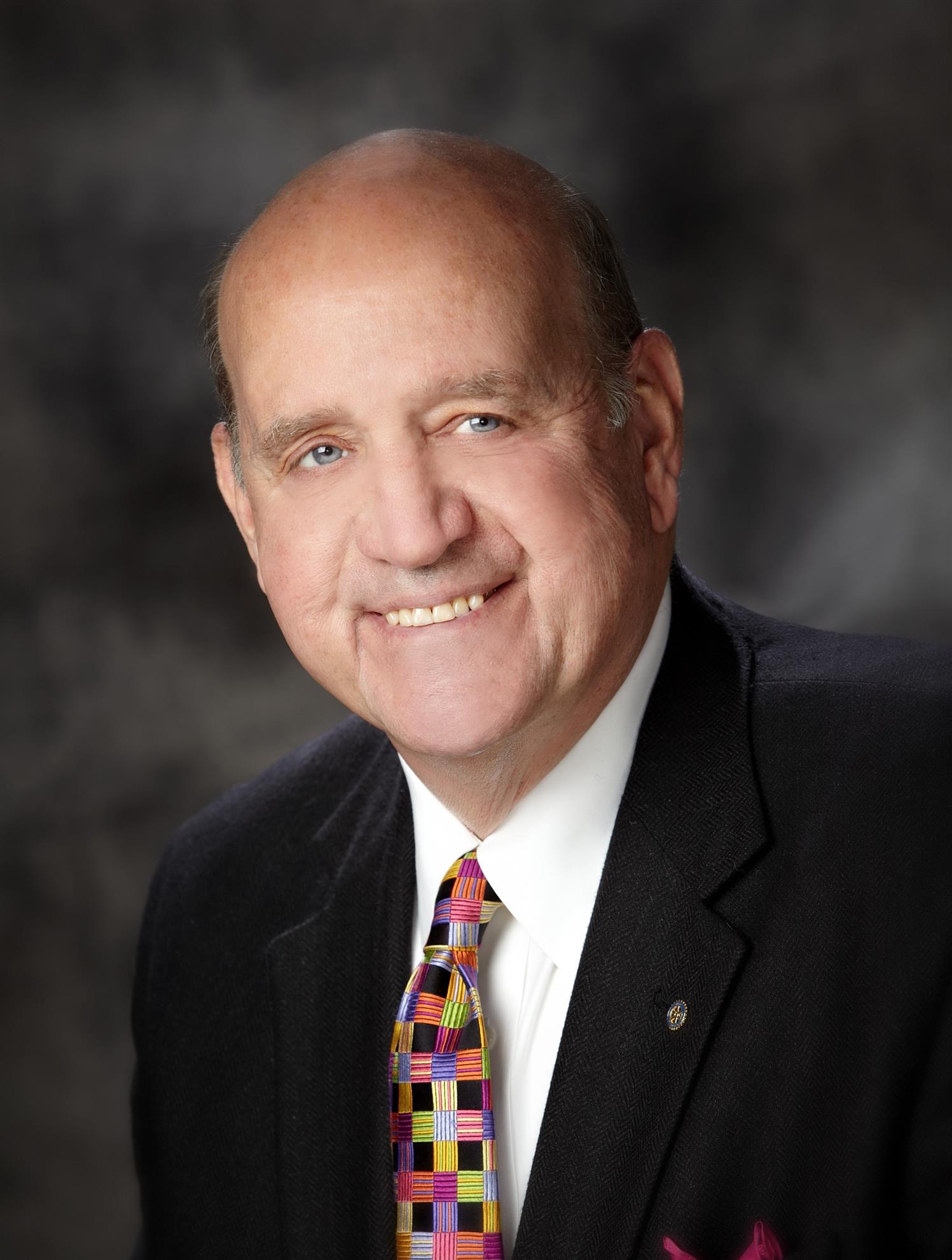 Remembering Bruce Rogers | The Ticker