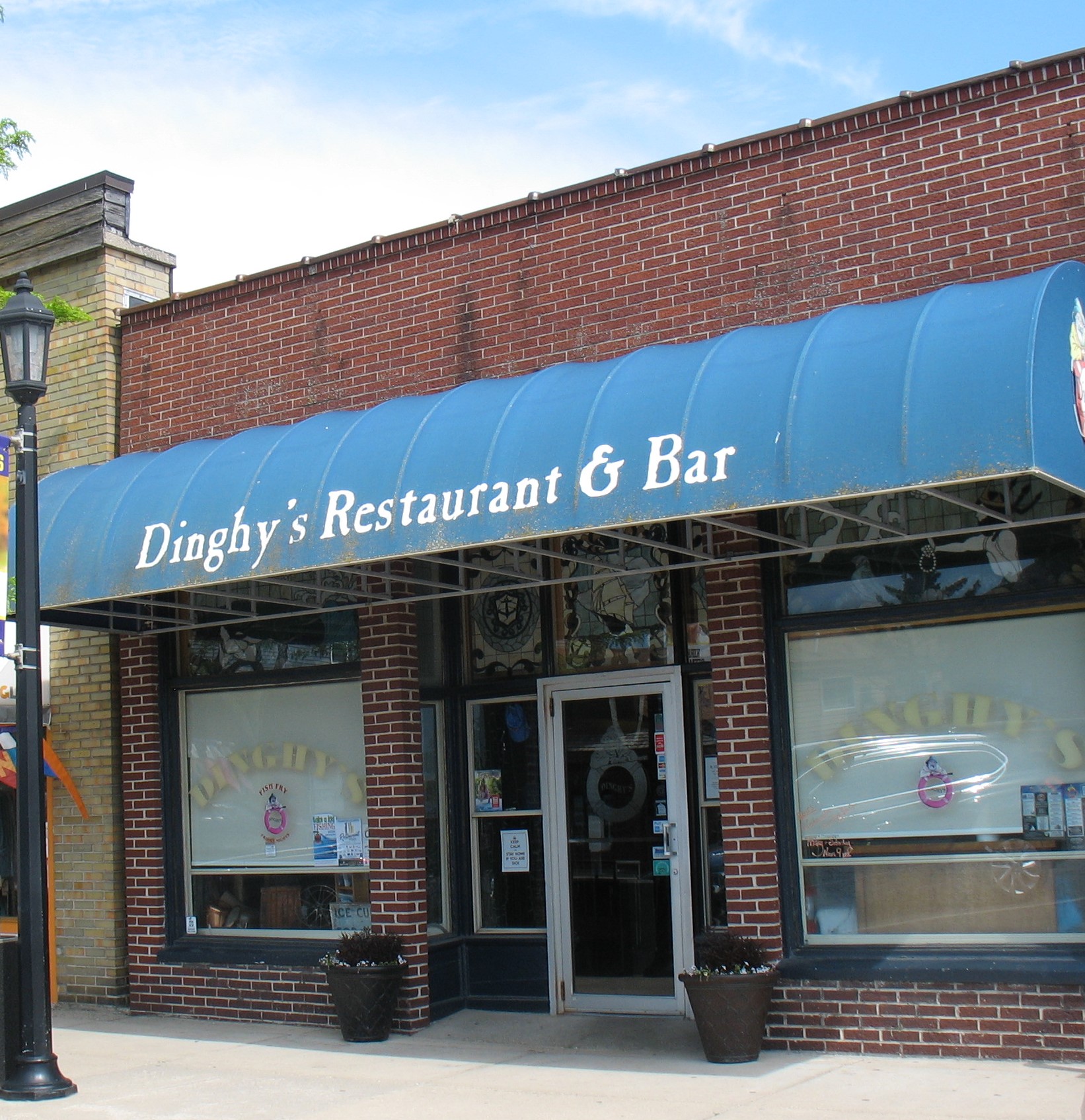 Dinghy’s Restaurant & Bar | Food | Northern Express