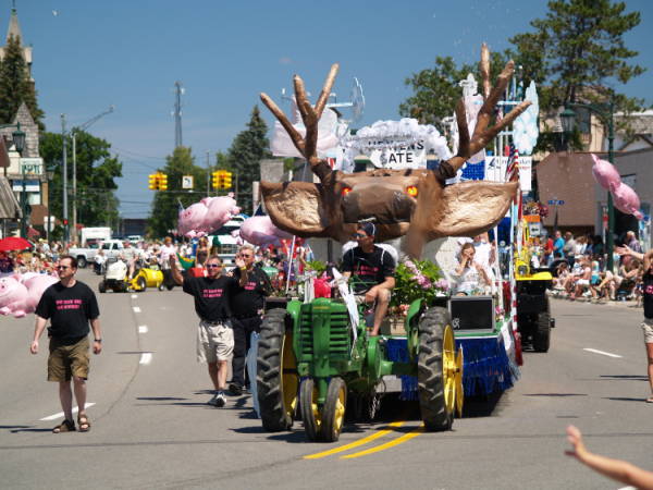 Top Ten Reasons to Alpenfest | Features | Northern Express