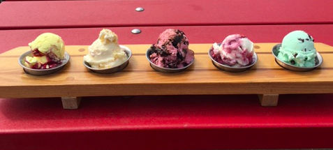 Moomers' Ice Cream Flights | Food | Northern Express